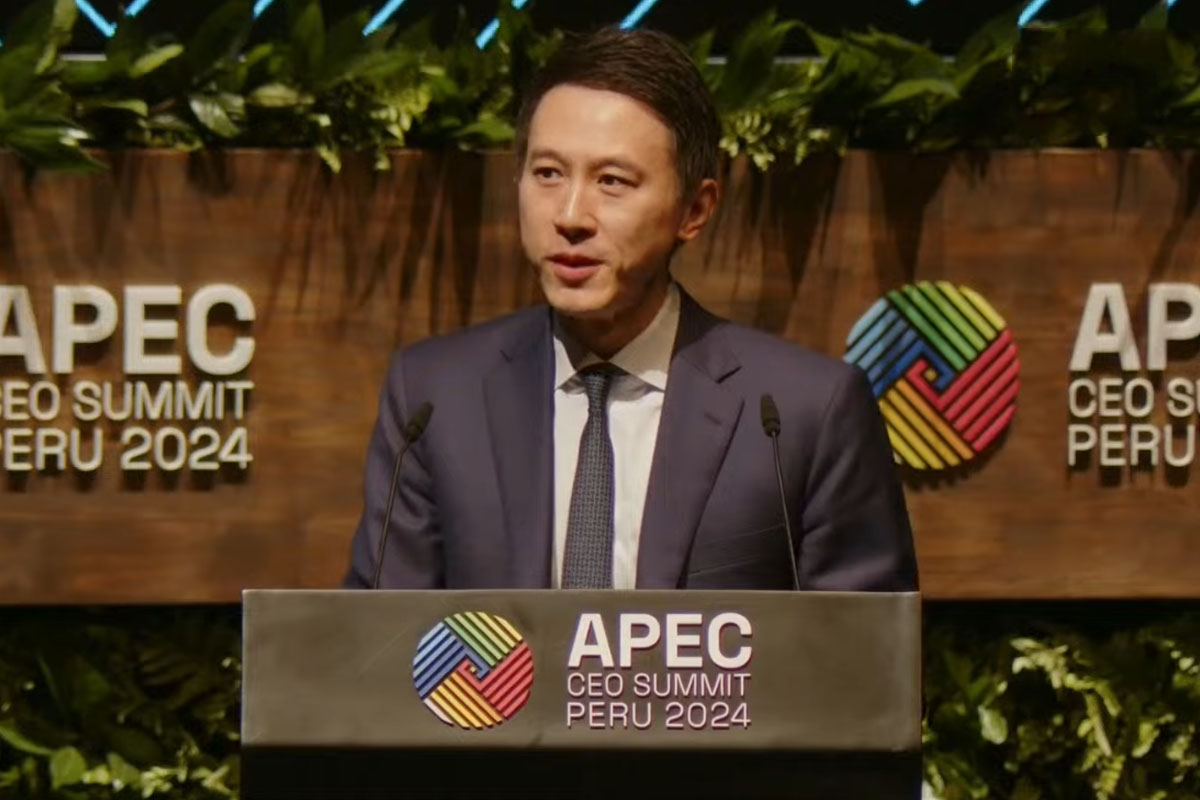 Shou Zi Chew, CEO de TikTok, participa en APEC CEO Summit 2024 - ATV