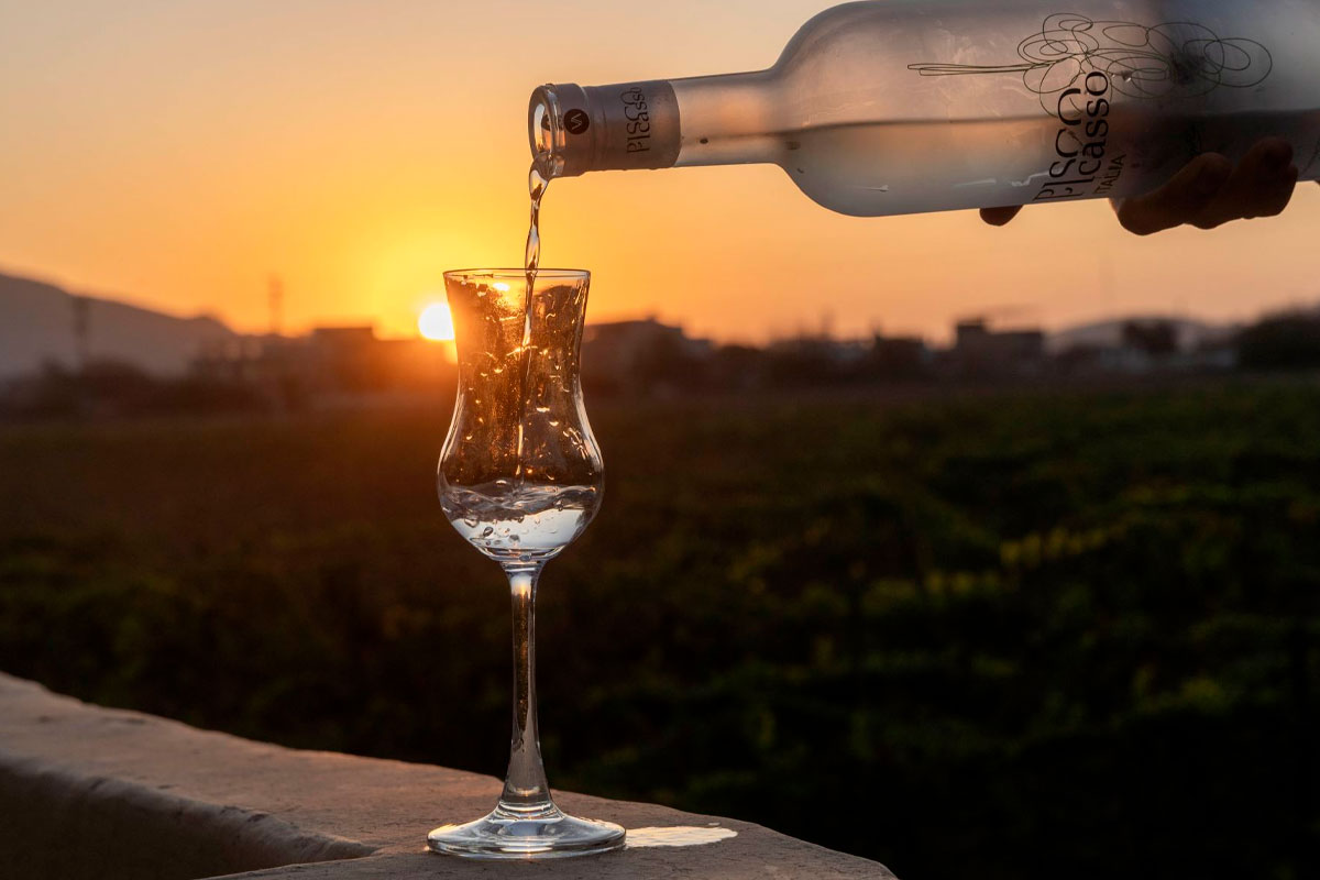 Unesco entrega certificado que reconoce que el origen del pisco es ...