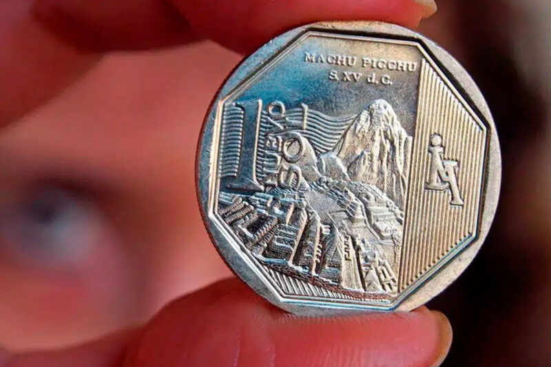 Sol peruano se fortalece y es usado como moneda de refugio - ATV