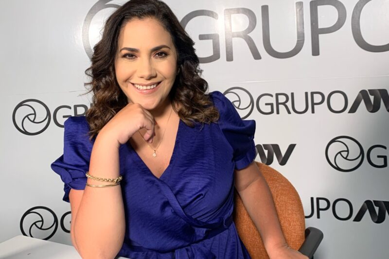 Andrea Llosa EN VIVO: La conductora sorprenderá a una familia HOY ...
