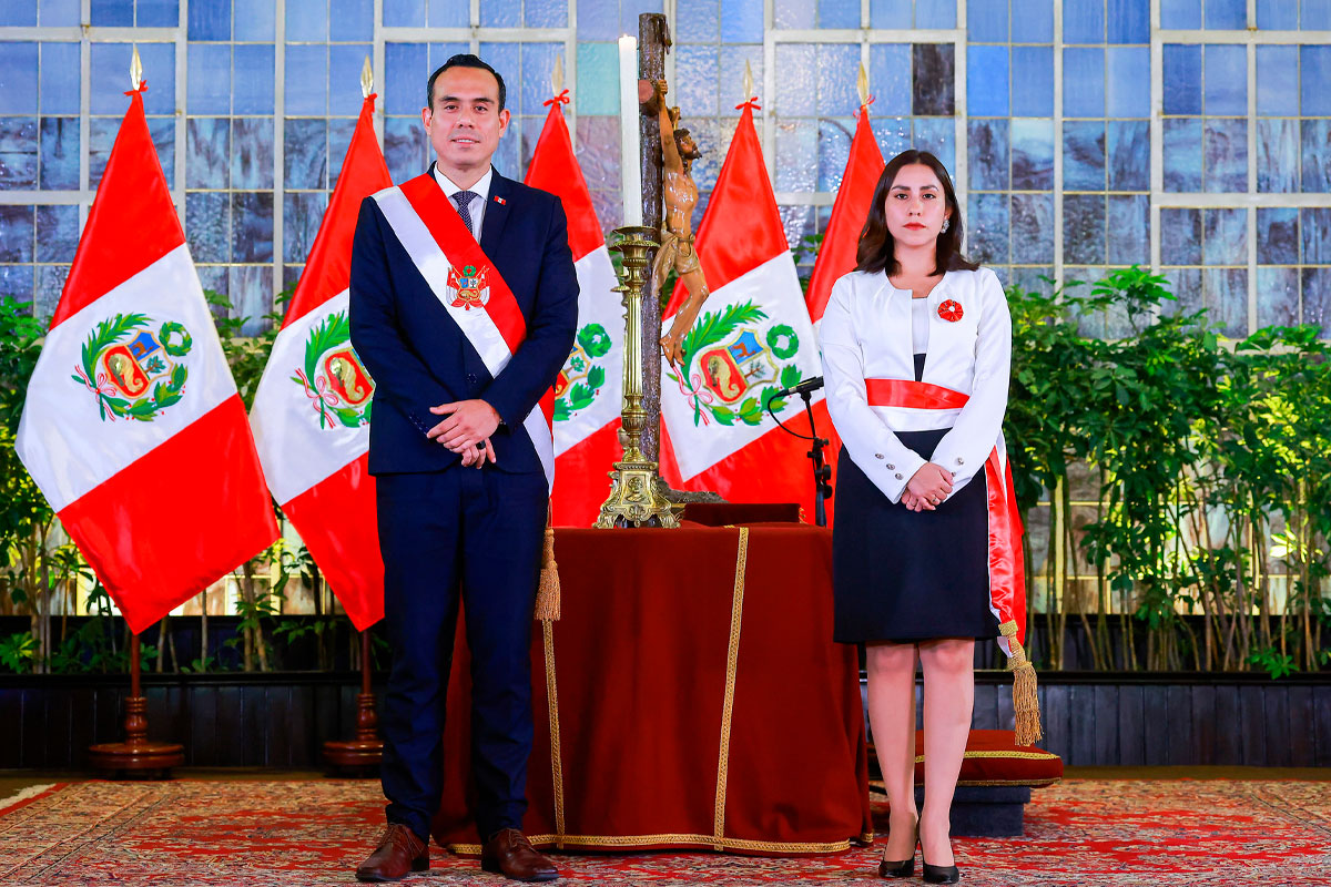 Lesly Shica Seguil juró como ministra de Desarrollo e Inclusión Social ...