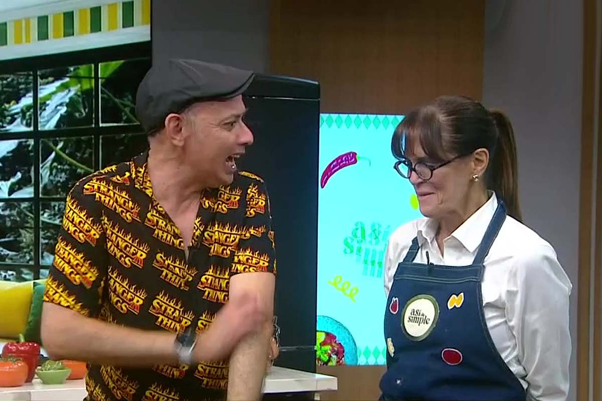 Christian Ysla y su esposa Carol Hernández actúan EN VIVO con Sandra ...