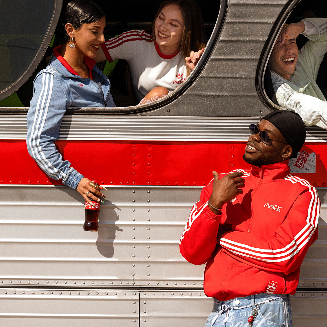 adidas Originals y Coca-Cola celebran la FIFA WORLD CUP 2026 con una ...